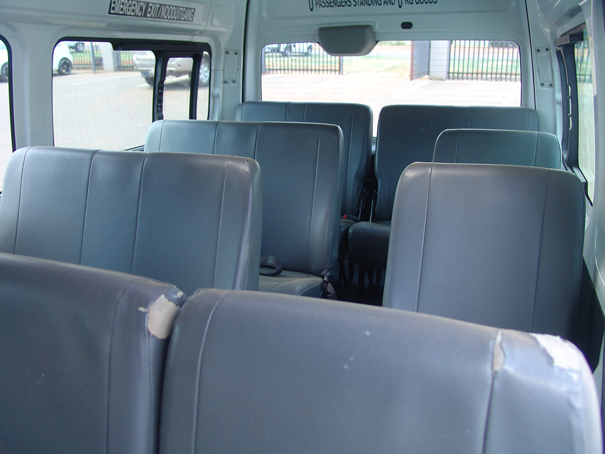 2016 Nissan NV350 2.5 16-seat Impendulo – Integra Auto