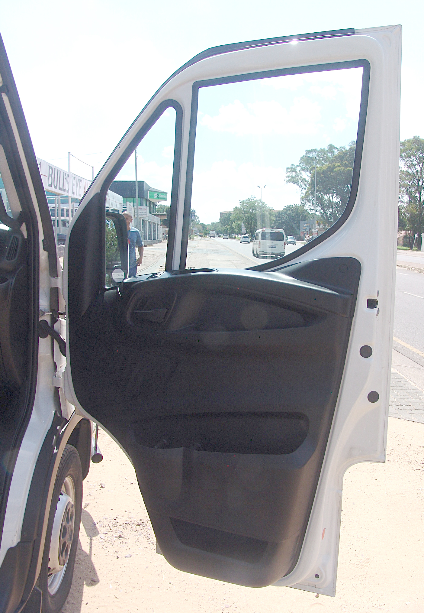 2019 Iveco Daily Ambulance or conversion to Panel Van – Integra Auto